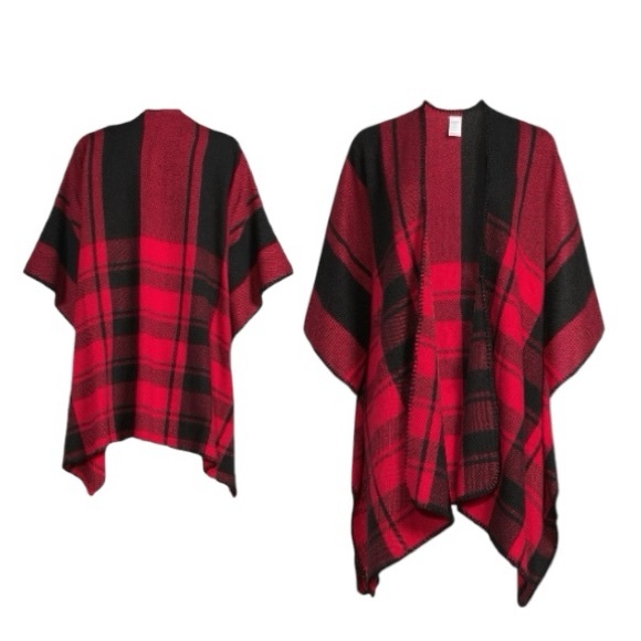 Time and Tru | Accessories | Buffalo Plaid Ruana Layering Piece Wrap ...